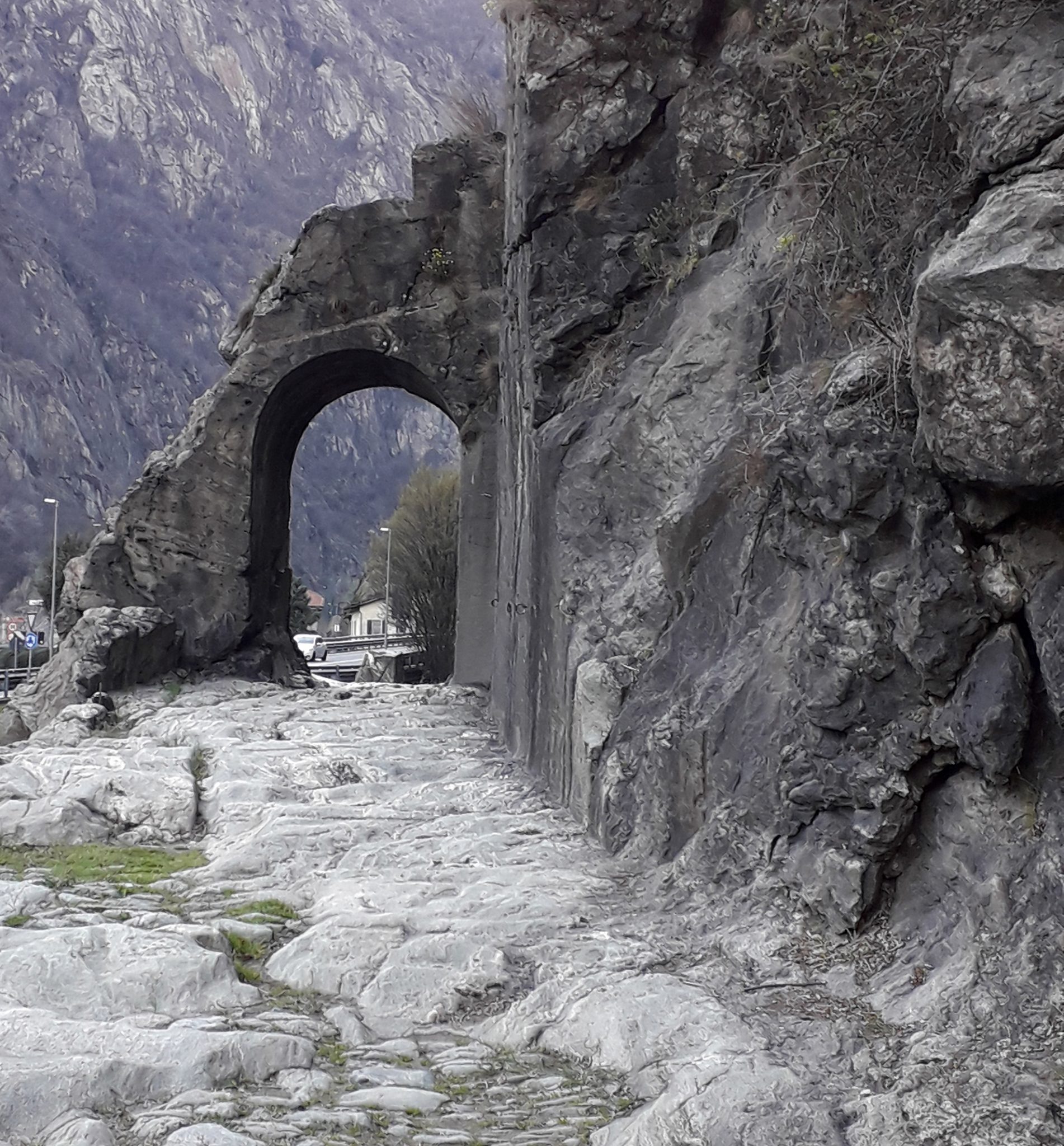 La STRADA ROMANA di Donnaz – Il Capochiave